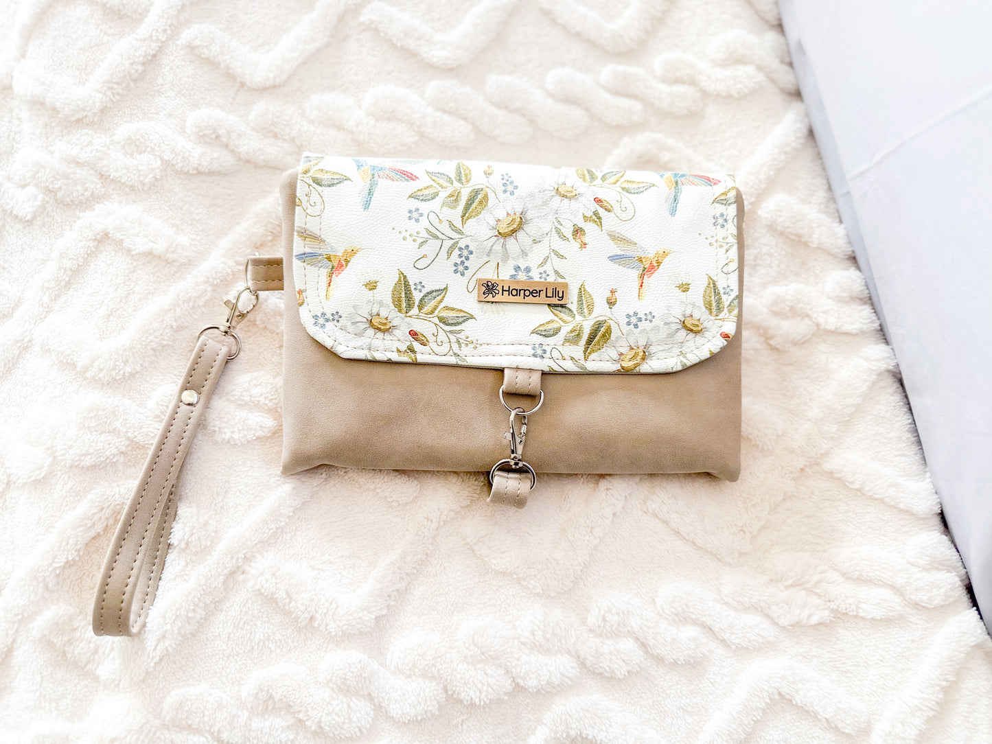 Hummie Nappy Changing Clutch – Harper Lily Baby